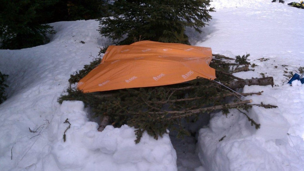 Tips for Building an Emergency Snow Shelter